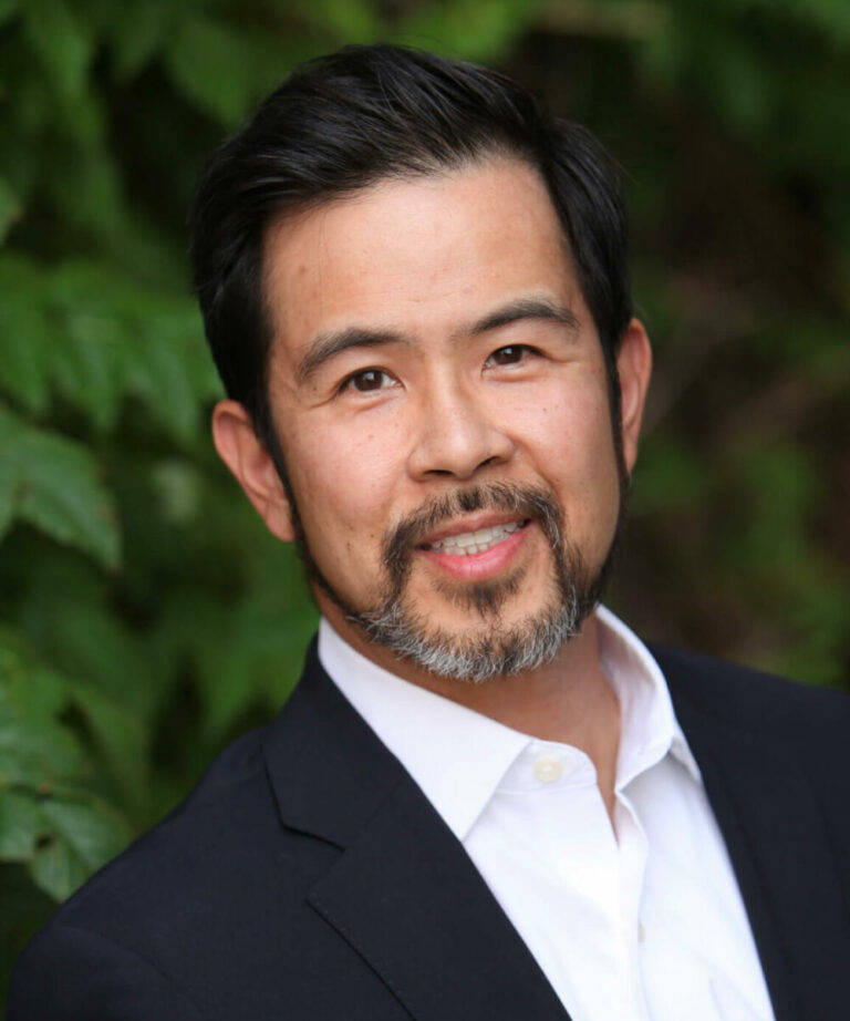 Dr. Jason Wang | LASIK Surgery Denver | Omni Eye Specialists